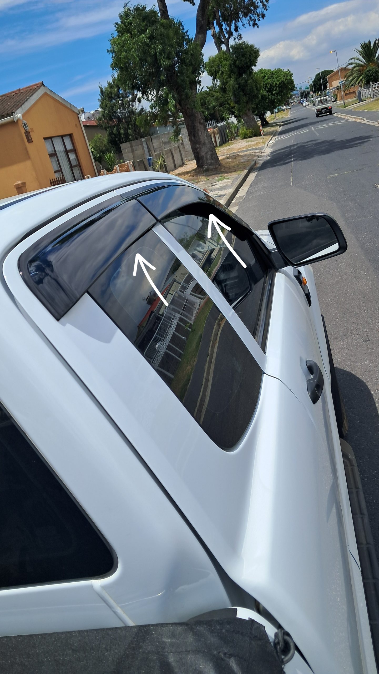 Ford Ranger Extended/Club Cab 2012-2025 Windshields/Rain Deflectors ...